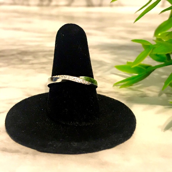 Jewelry | Intertwining Ring | Poshmark